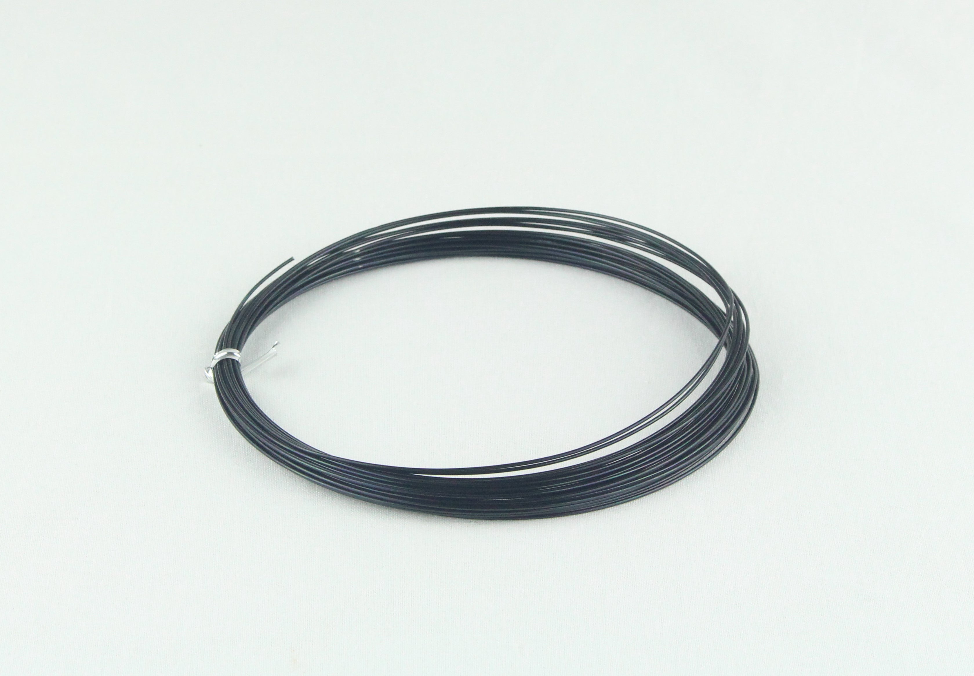 Oasis Round Aluminum Wire 2MM is easy to shape. – OASIS® Floral ...