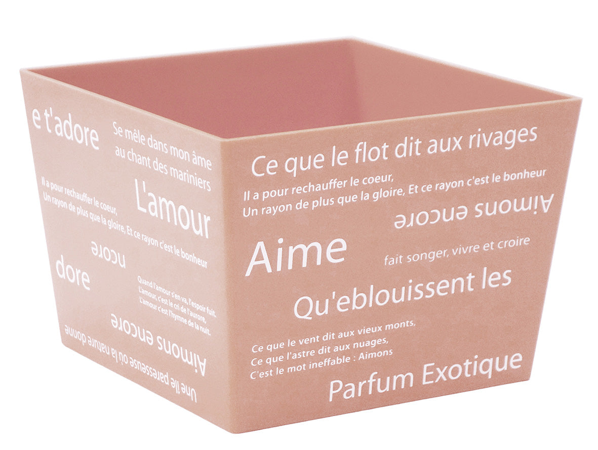 Stylish ELF design plastic containers for a variety of floral designs ...